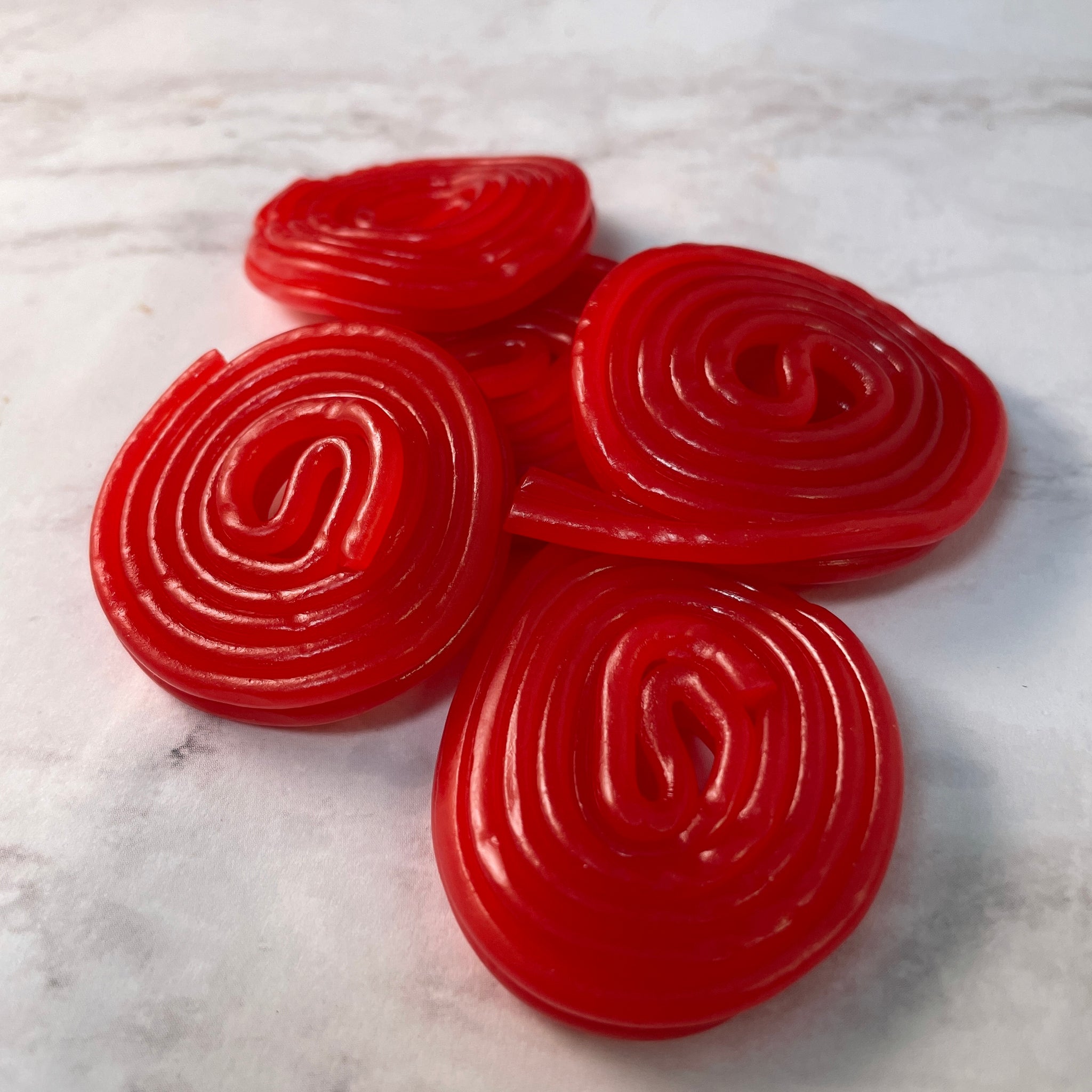 Licorice Wheels - Chewy Candy (Strawberry or Black Licorice)